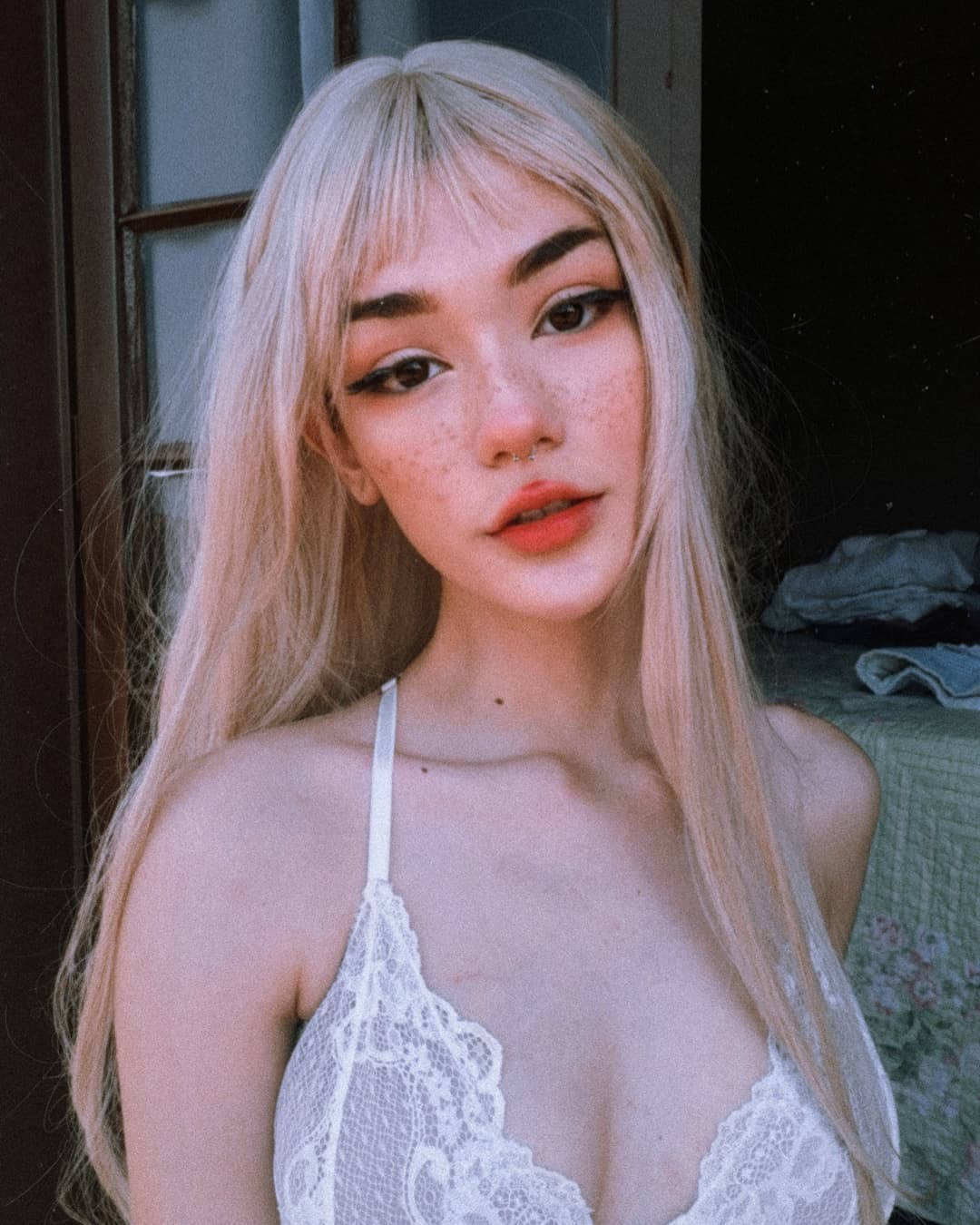 Zeiuss | Agatha (theecat_) photos